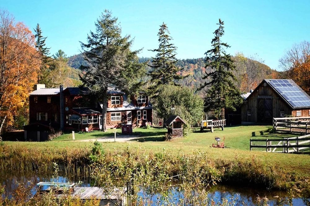 Chester Farmhouse On 100 Acres, 15 Min To Okemo! - Vermont