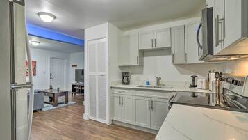 Casa (2 Bedrooms) | Interior