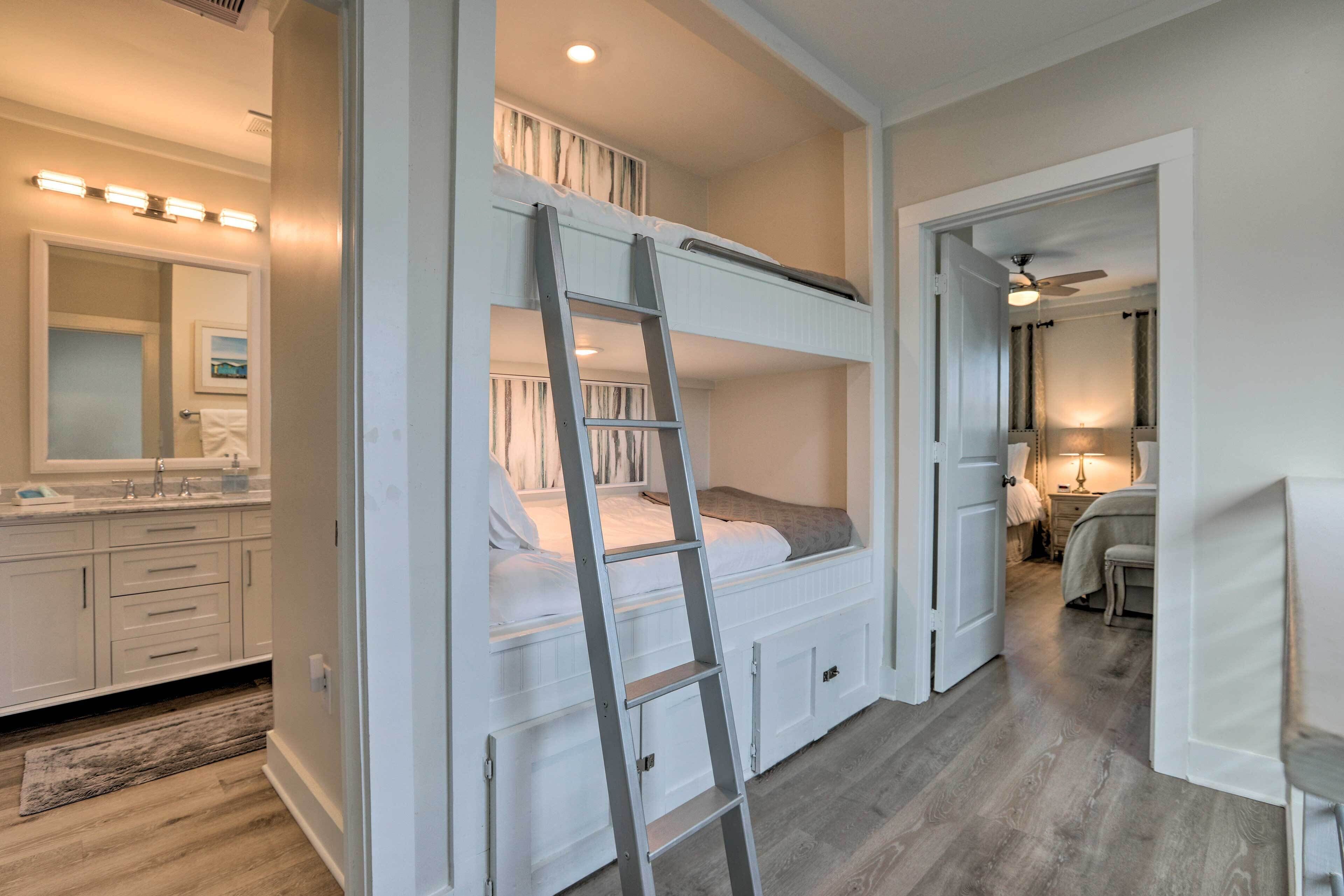 Casa (2 Bedrooms) | Interior