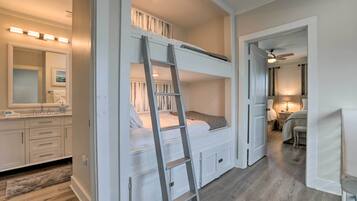 Casa (2 Bedrooms) | Interior