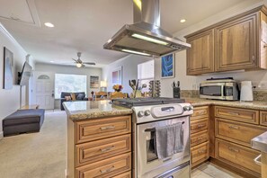 Casa (2 Bedrooms) | Interior