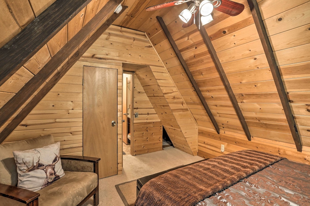 A-frame Home W/ 3 Decks & Lake Arrowhead Views! - Lake Arrowhead, CA