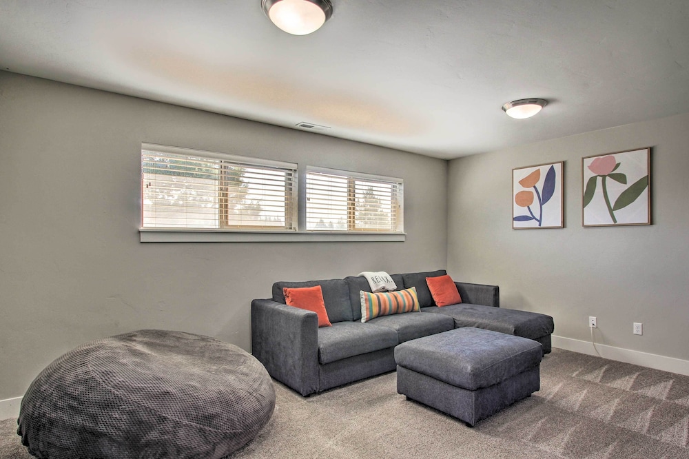 Bend Home W/ Patio + Fire Pits < 3 Mi To Dtwn - Bend, OR