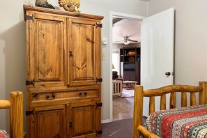 Casa (2 Bedrooms) | Interior