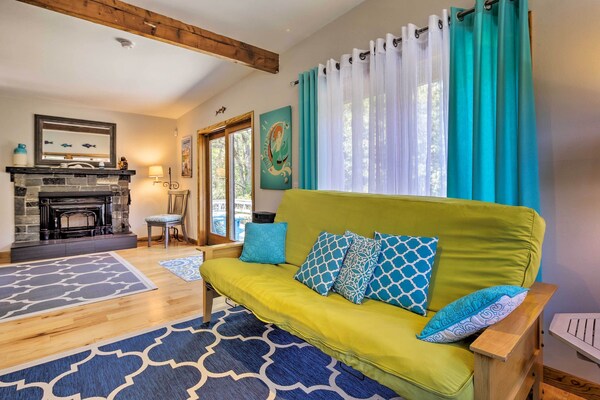 Great For Couples! Cape Cod Cottage 2 Mi To Beach - Truro, MA