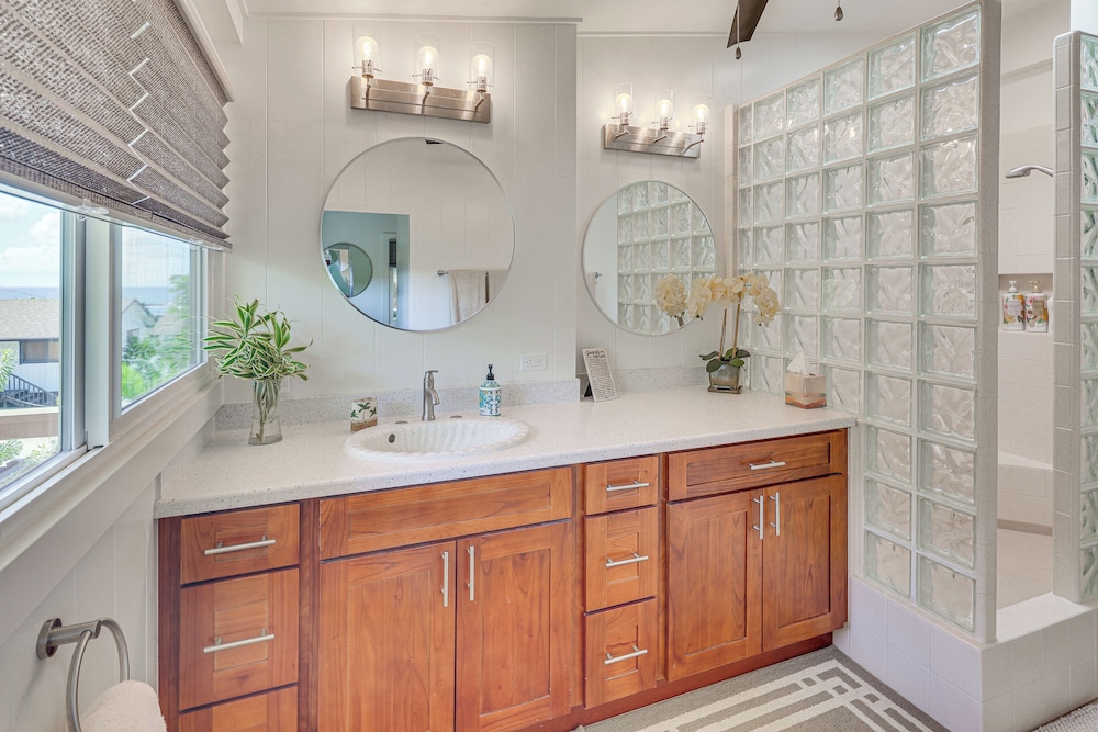 Walk To Beach: Koloa Getaway W/ Ocean Views - Kauai, HI