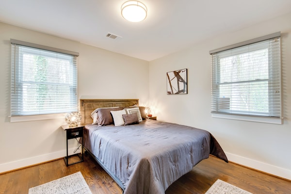 Pet-friendly Home ~ 6 Mi To Downtown Atlanta! - Atlanta, GA