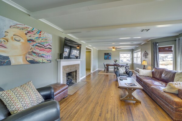 Tulsa Home W/ Yard: 5 Mi To Downtown! - Tulsa, OK