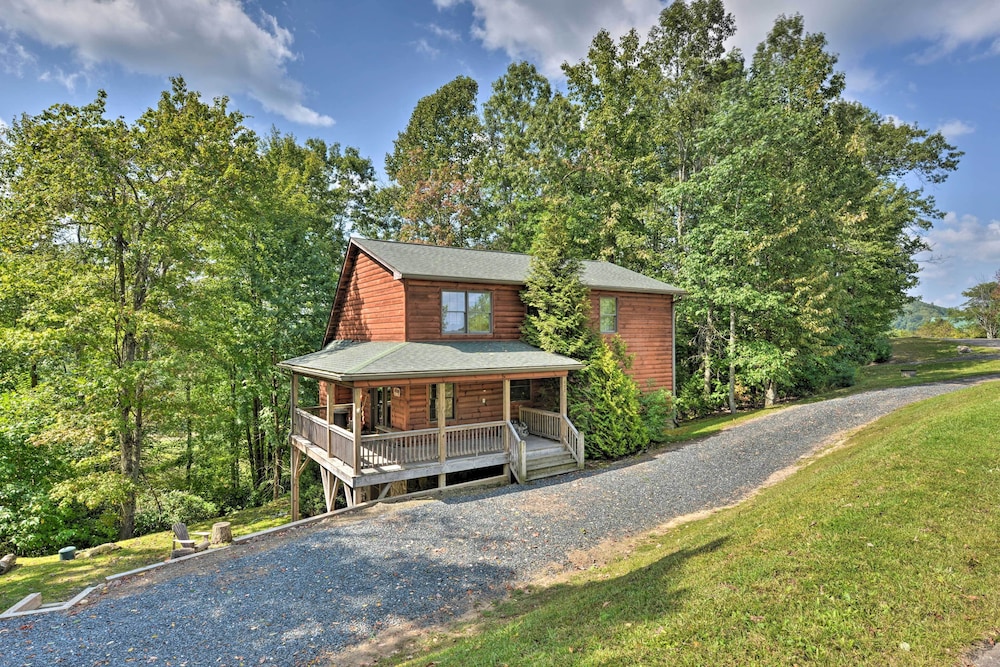 'A Bit Of Heaven' Cabin < 13 Miles From Boone! - Fleetwood