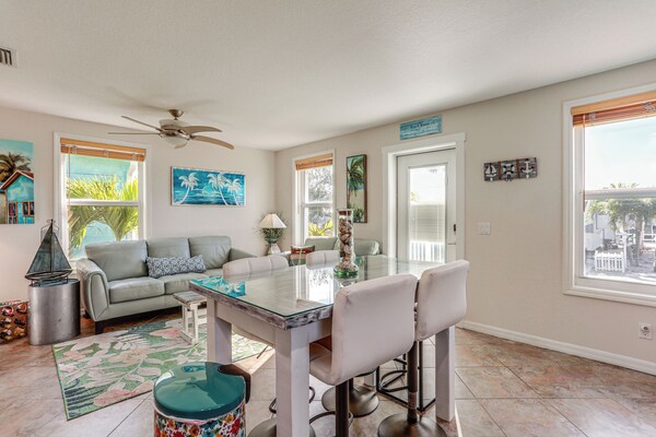 South Hutchinson Island Cottage W/ Beach Access! - Caribbean