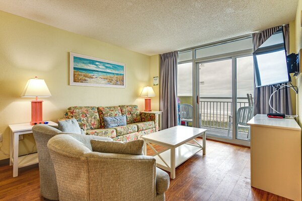 Oceanfront Resort Condo In North Myrtle Beach! - North Myrtle Beach, SC