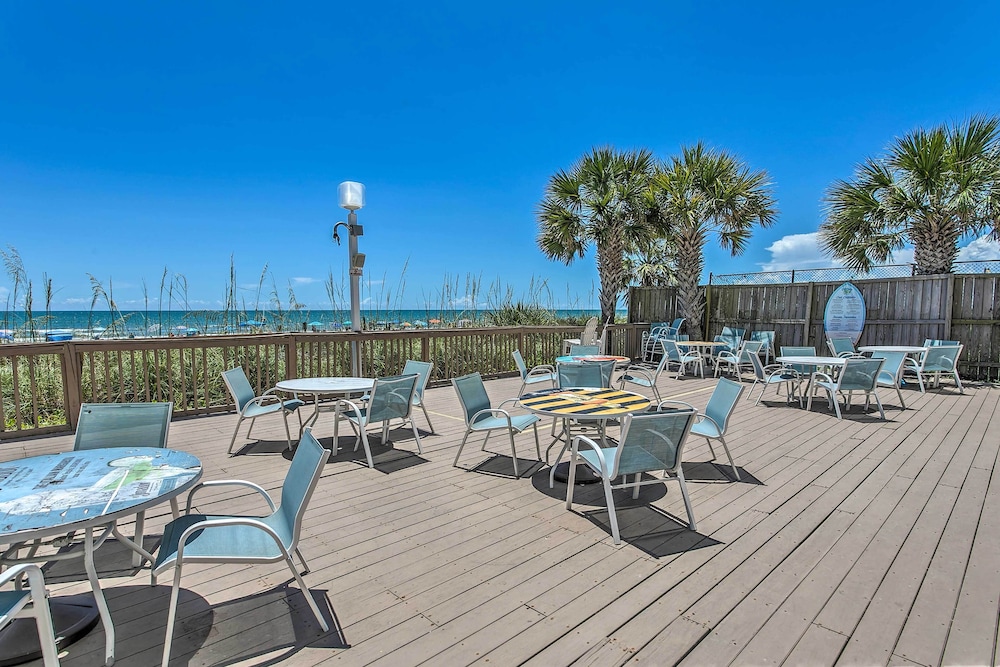 Luxury Oceanfront Condo In Nmb W/ Resort Amenities - North Myrtle Beach, SC