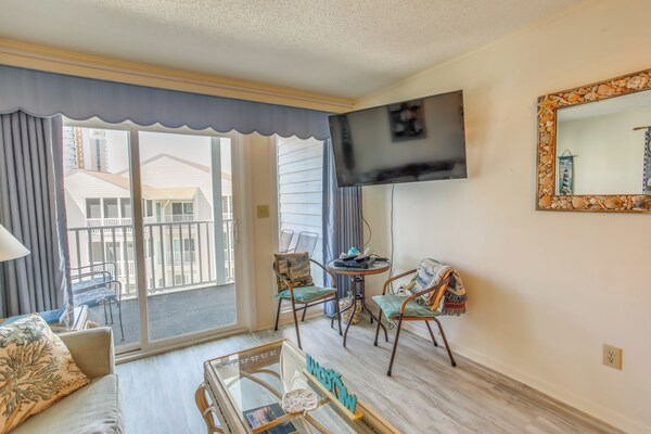 해변까지 몇 걸음 + 수영장: 머틀 비치 리조트 겟어웨이 - 머틀 비치