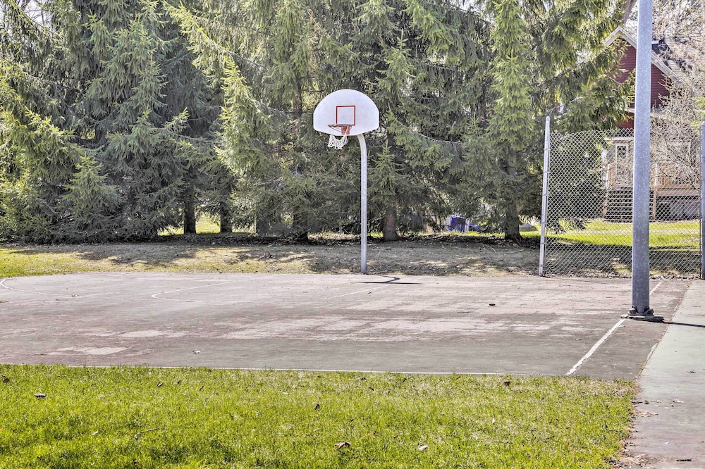 Modern Sturgeon Bay Home By Potawatomi State Park! - Sturgeon Bay, WI