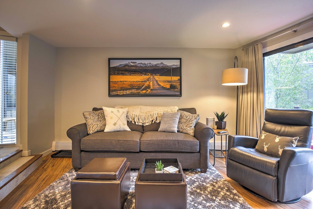 Breckenridge Condo W/ Balcony: Walk To Ski Resort - Breckenridge, CO