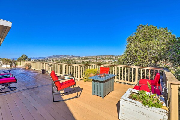 Retro House W/ Deck & Arroyo Grande View - Pismo Beach, CA