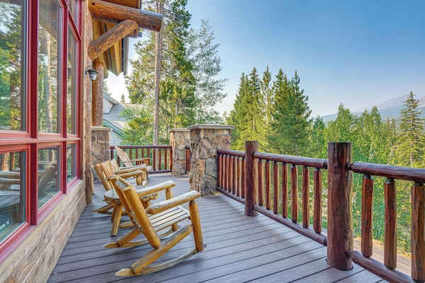 Hilltop Breck Home: Hot Tub, Views & Walk To Town - Breckenridge, CO