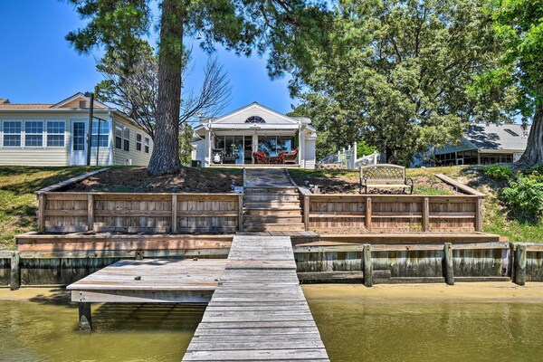 Riverfront Cottage: Fire Pit & Kayaks - Deltaville, VA