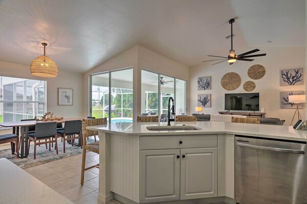 Private Pool: Beachy Cape Coral Getaway! - Sanibel Island, FL