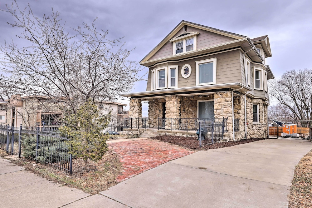 Unique Kansas City Apt: Walk To Kc Streetcar Stop! - Kansas City, MO