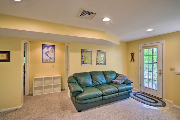 Family-friendly Hancock Home: Walk To Slopes! - Ashmere Lake, MA