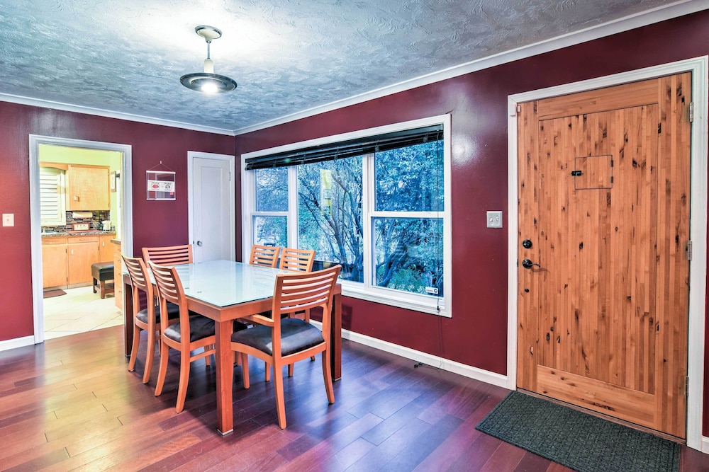 Downtown Anchorage Home, 1 Block To Coastal Trail! - Alaska