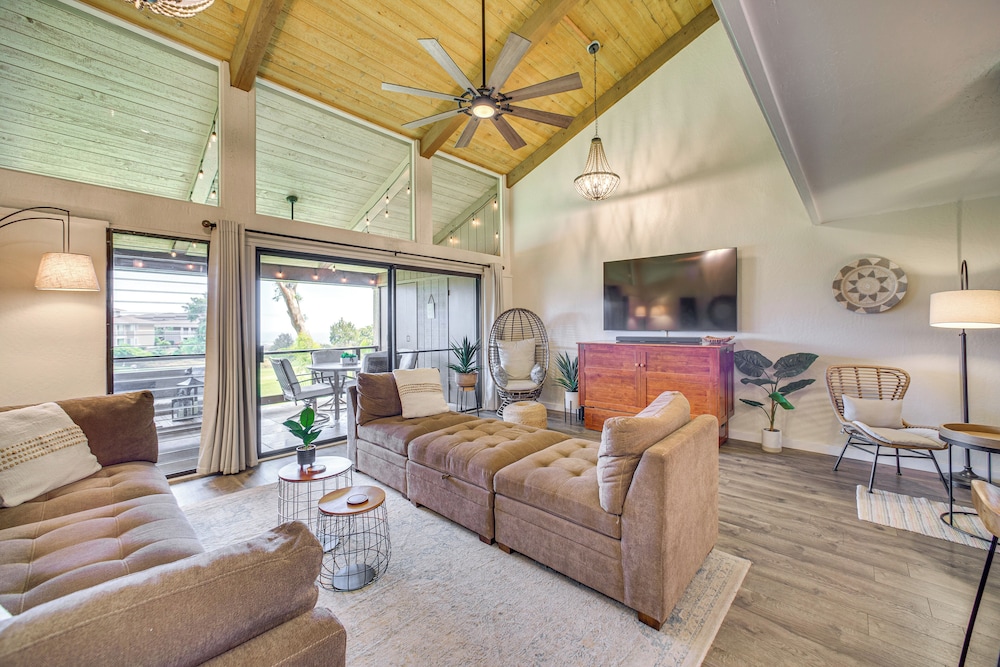Chic Waikoloa Condo W/ Lanai + Complex Pools! - Waimea, HI