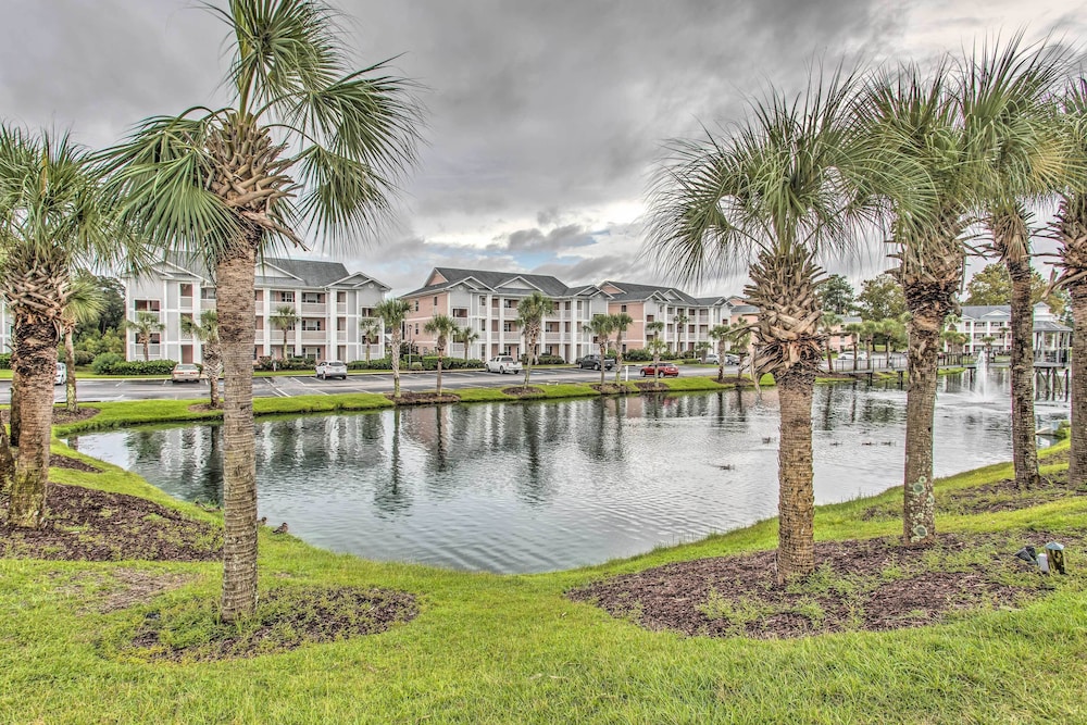 Resort Amenity Access: Chic Myrtle Beach Condo! - Myrtle Beach