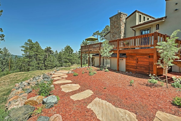 12 Mi To Red Rocks: Morrison Home W/ Deck - Evergreen, CO