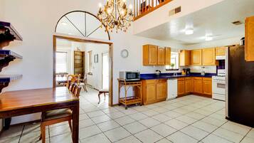 Casa (3 Bedrooms) | Interior