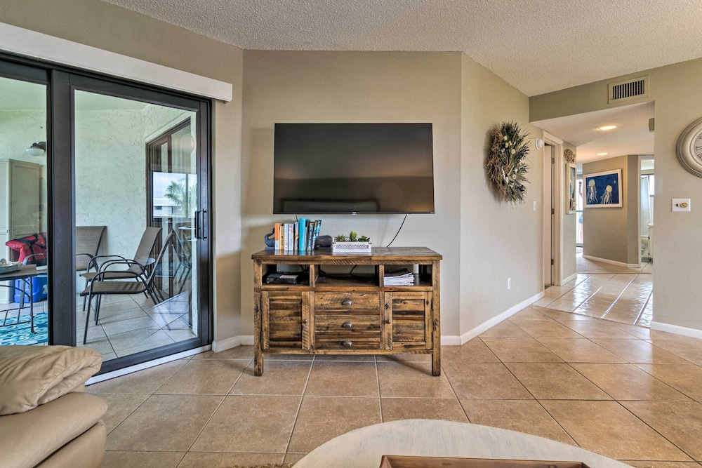 Resort Condo W/ Beach Access On Anna Maria Island! - Longboat Key, FL
