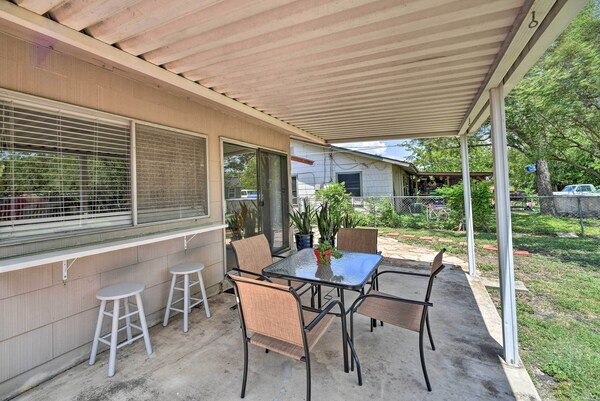 Cozy San Antonio Family Home: 3 Mi To Lackland Afb - San Antonio, TX