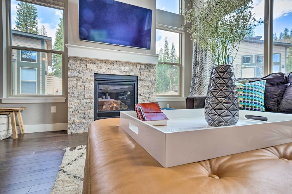 'Rendezvous Buckhorn Cabin' By Hiking Trails - Fraser, CO