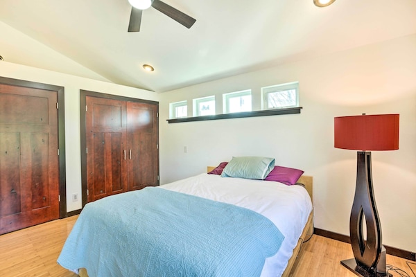 Bellingham Vacation Rental W/ Private Deck - Glass Beach, WA