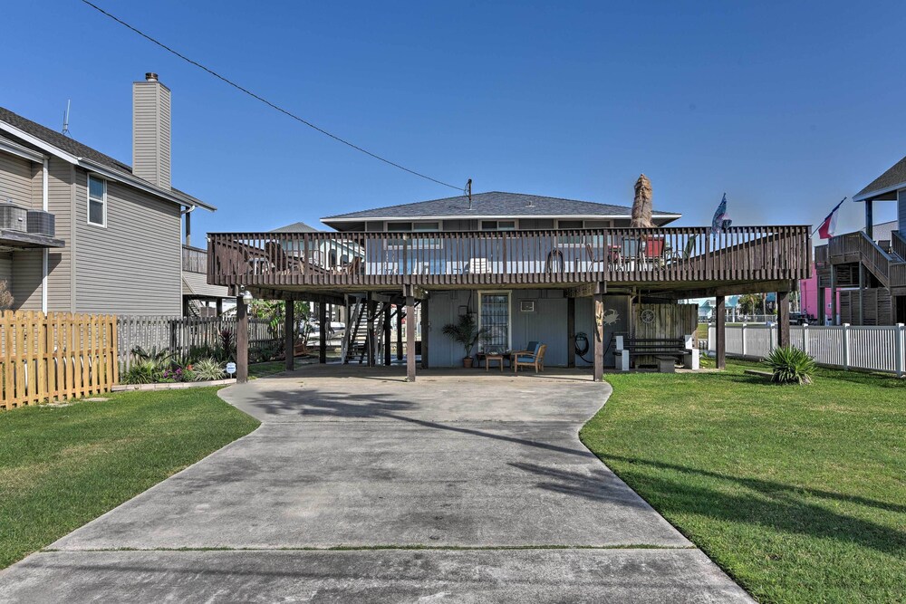 1/2 Mi To Beach: Canal-front Galveston Home! - Galveston