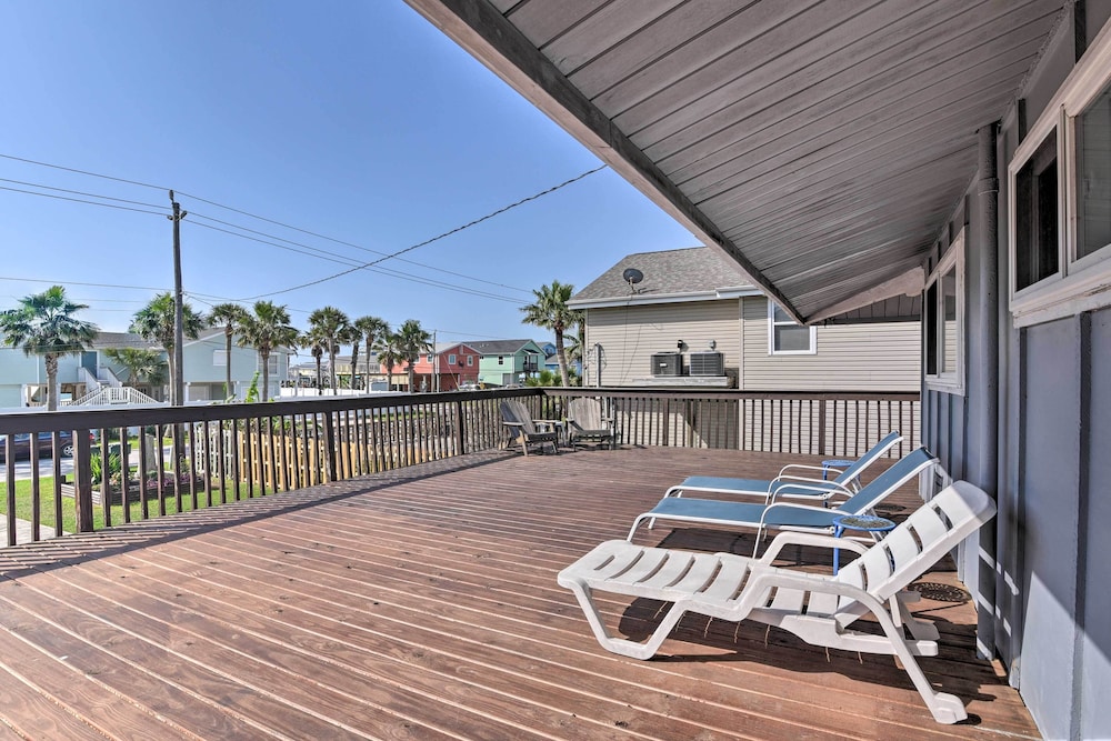 1/2 Mi To Beach: Canal-front Galveston Home! - Galveston