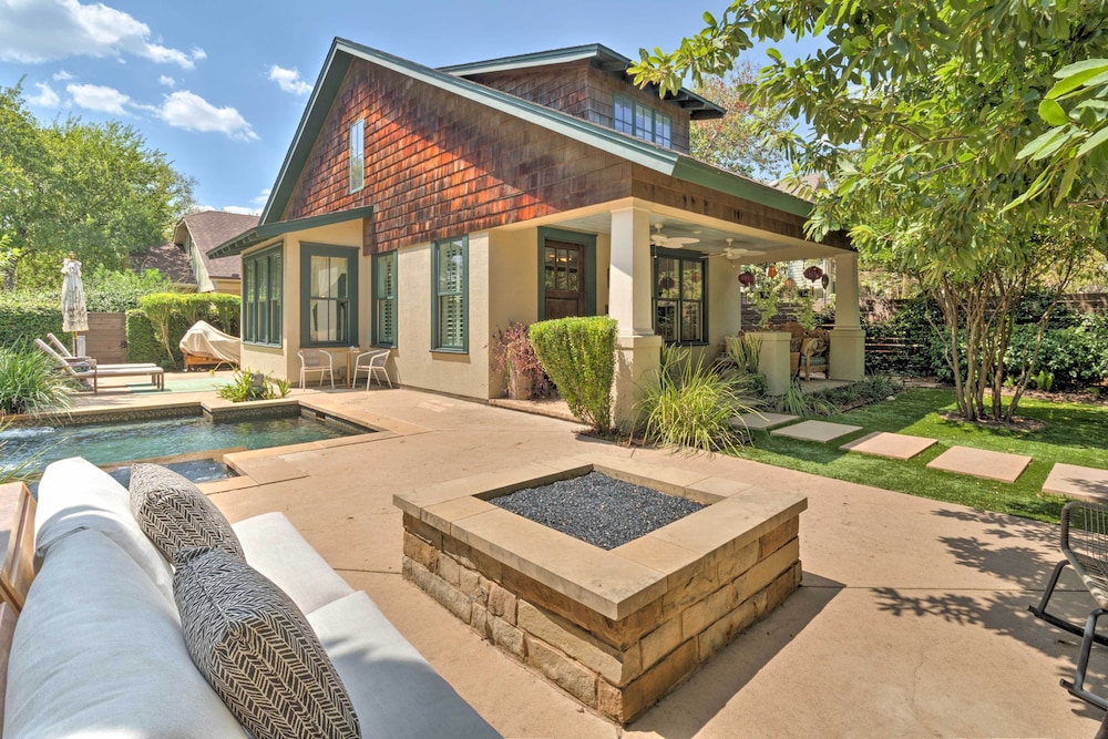 Pool & Hot Tub: Ideally Located 'Austin Oasis' - Austin, TX