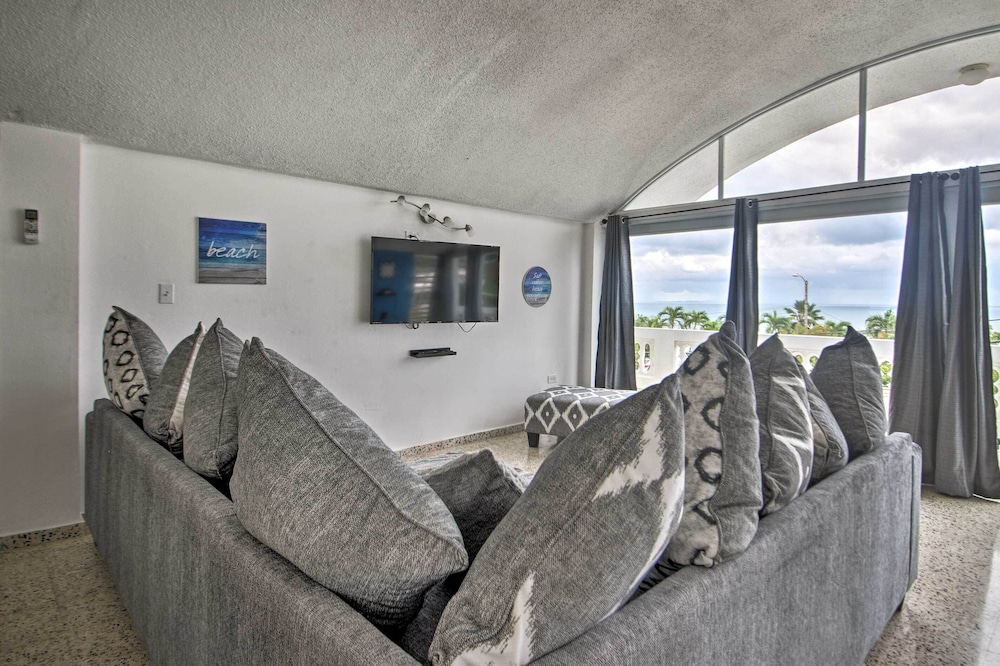 Peaceful Puerto Rico Paradise W/ Views & Balcony - Ceiba