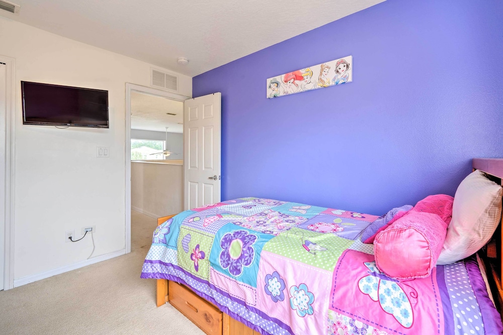 Dog-friendly Kissimmee Home W/ Lanai + Pool! - Kissimmee