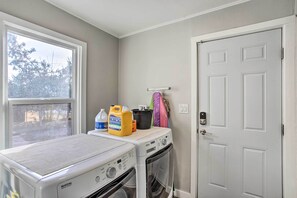 Casa (2 Bedrooms) | Interior