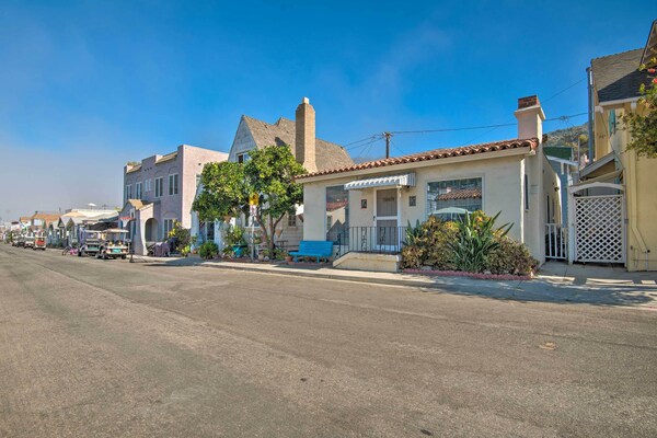 Avalon Escape: Everything Within Walking Distance! - Avalon, CA