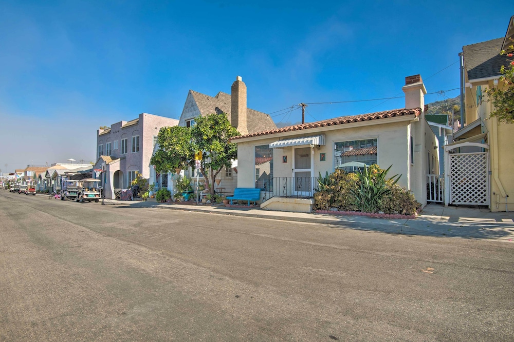 Avalon Escape: Everything Within Walking Distance! - Avalon, CA