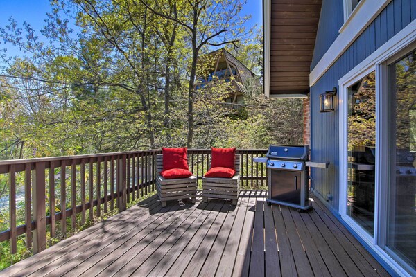 Game Room: Lovely Lake Arrowhead Home! - Lake Arrowhead, CA