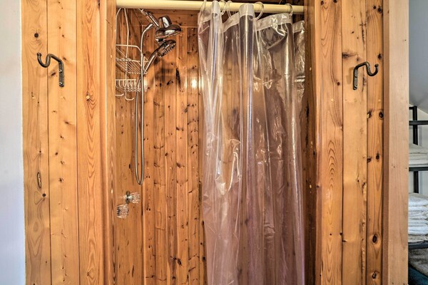 New York Vacation Rental W/ Smart Tvs & Cable - Tivoli, NY