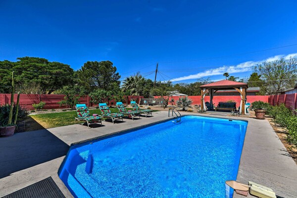 Vintage Las Vegas Oasis < 3 Mi To The Strip! - Las Vegas, NV