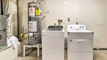 Casa (3 Bedrooms) | Interior