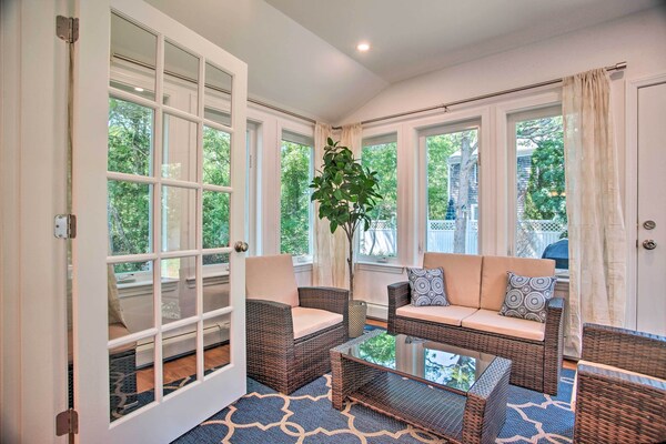 1 Mi To Beach: Home W/ Deck & Bbq In East Falmouth - Falmouth, MA