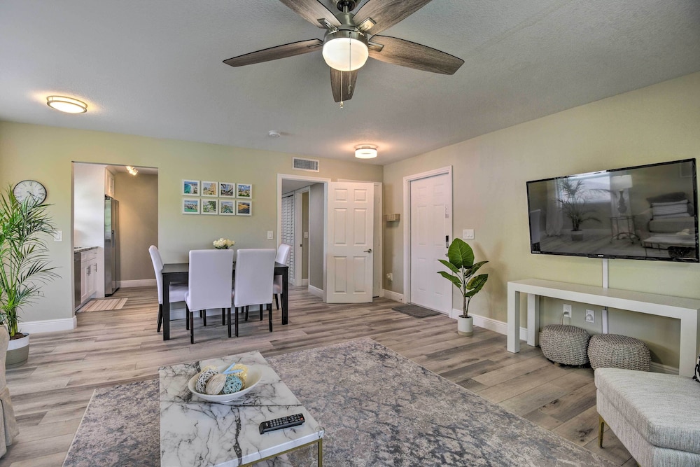 Cozy Sarasota Retreat - 3 Blocks To The Coast! - Sarasota, FL