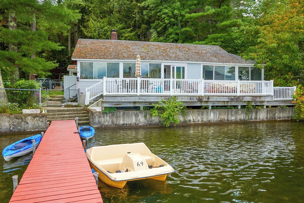 Renovated Lakefront House W/ Dock: Pets Welcome! - New Marlborough, MA