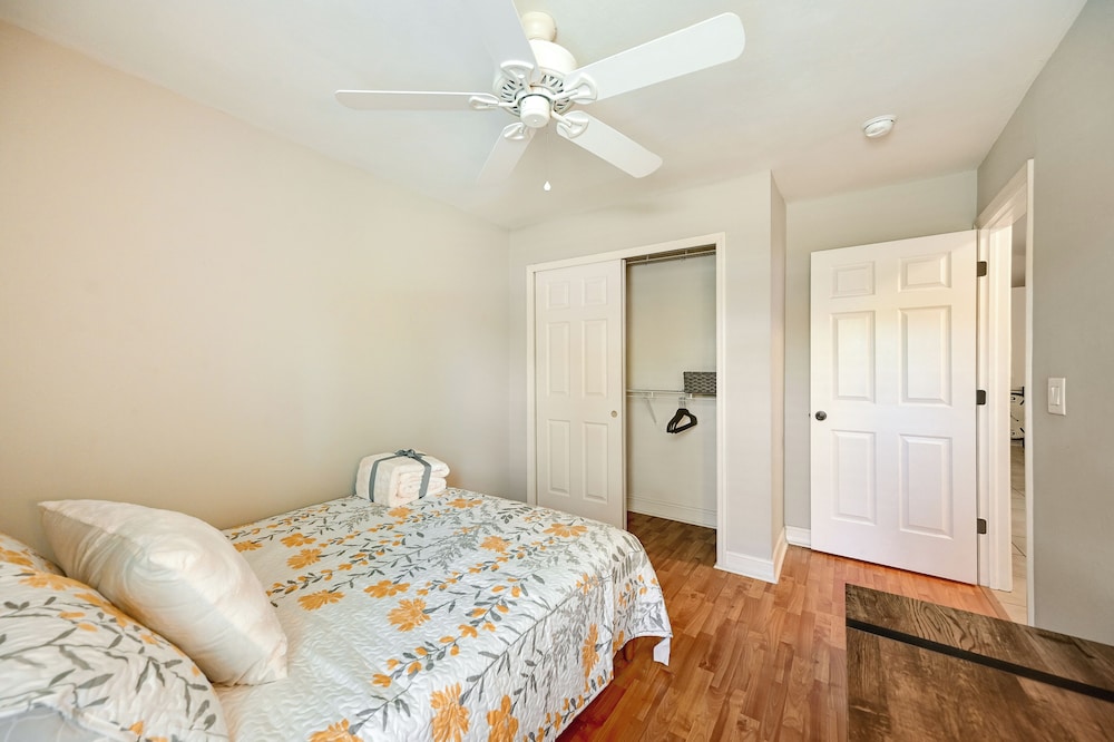 Pet-friendly Naples Vacation Rental W/ Fire Pit! - Caribbean